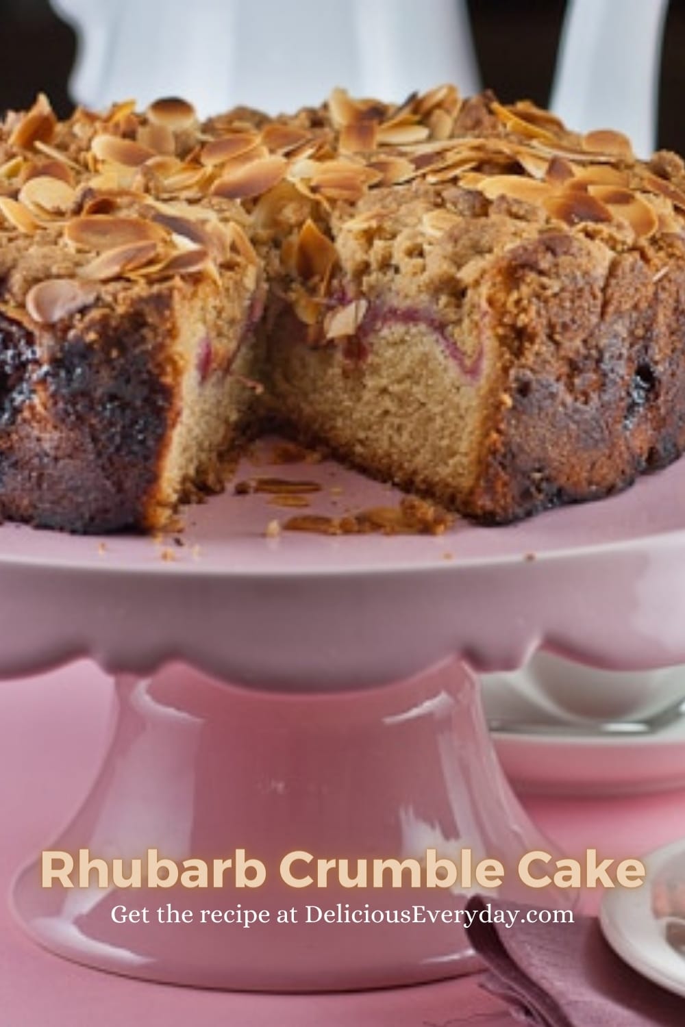 Rhubarb Crumble Cake